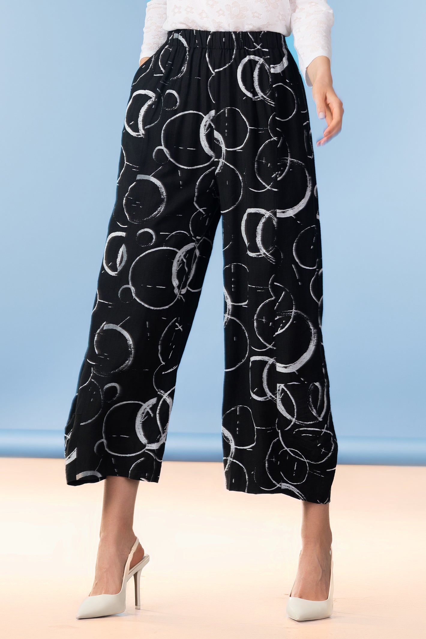 Alison Sheri A47608 Black Circle Print Wide Leg Capri Trousers – Rouge ...